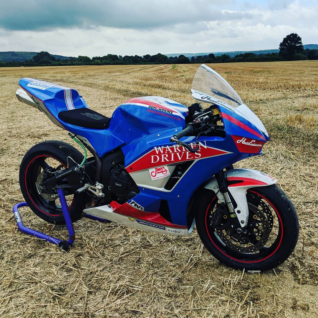 Workshop Journal: Lloyd Collins Racing, Manx GP 2018 - Hack Engineering