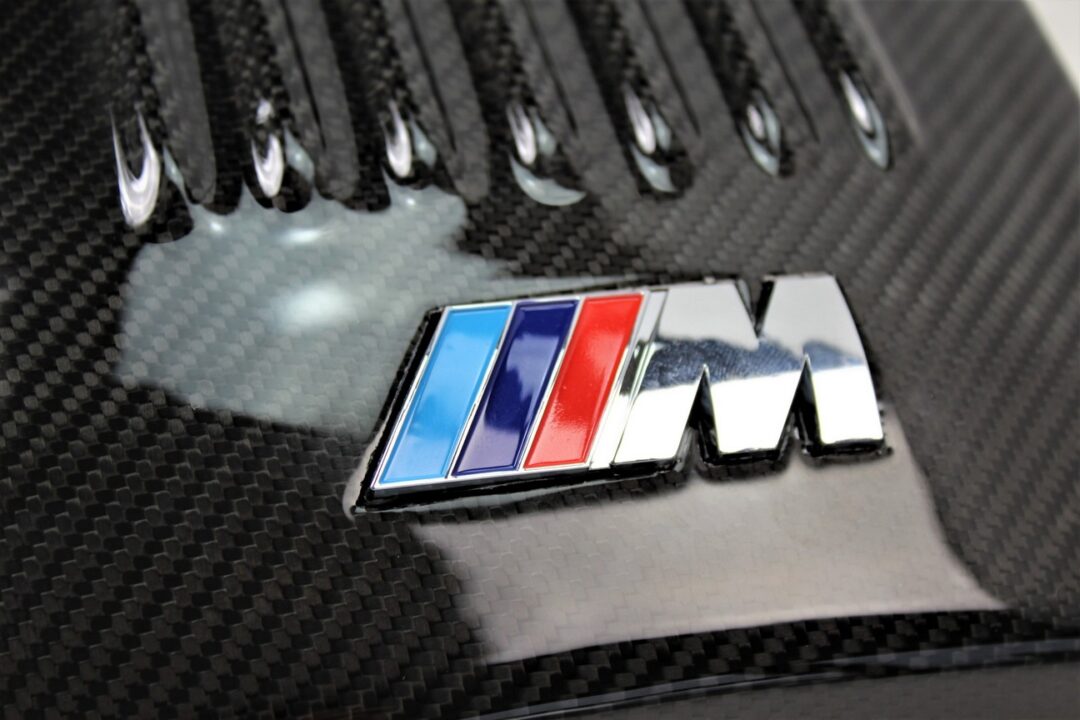 Karbonius Carbon Fibre Engine Cover (S54) - Hack Engineering