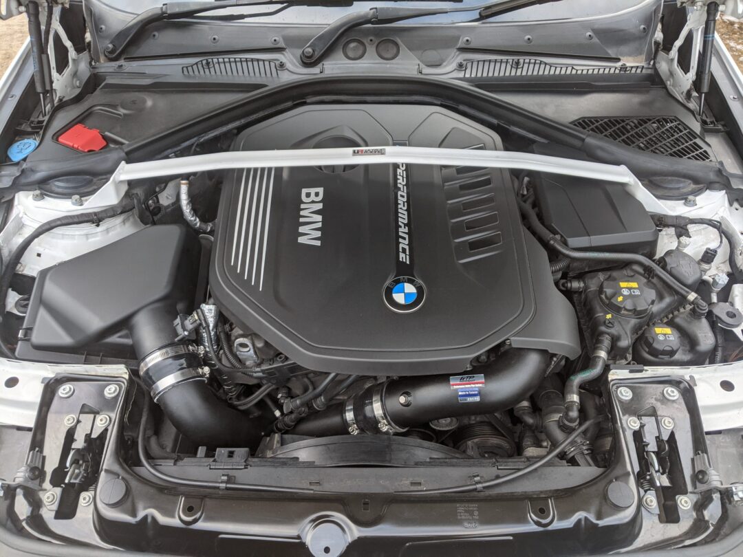 Ultra Racing Front Strut Brace (F2X M135i/M140i/M235i/M240i, F87 M2 ...