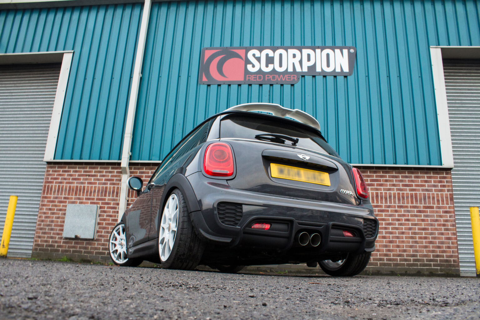 Scorpion Exhausts Resonated Cat-Back System (MINI F55/F56/F57 Cooper S ...