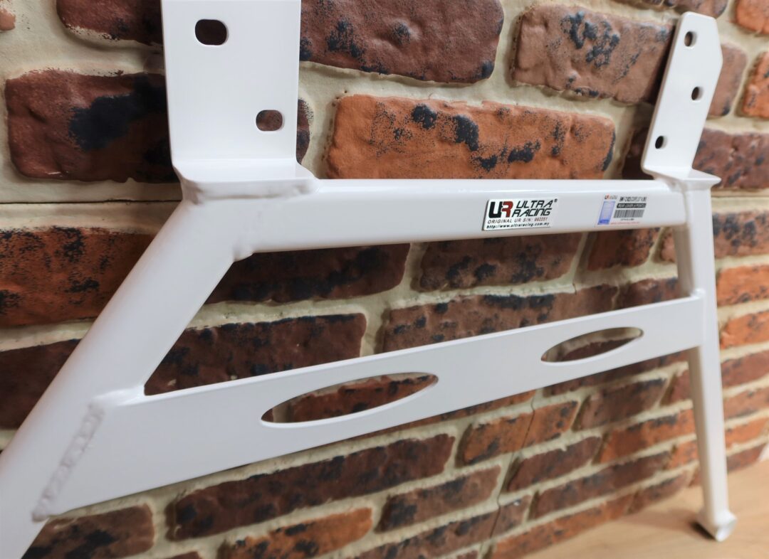 Ultra Racing Rear Lower Brace (F2X M135i/M140i/M235i/M240i) - Hack ...