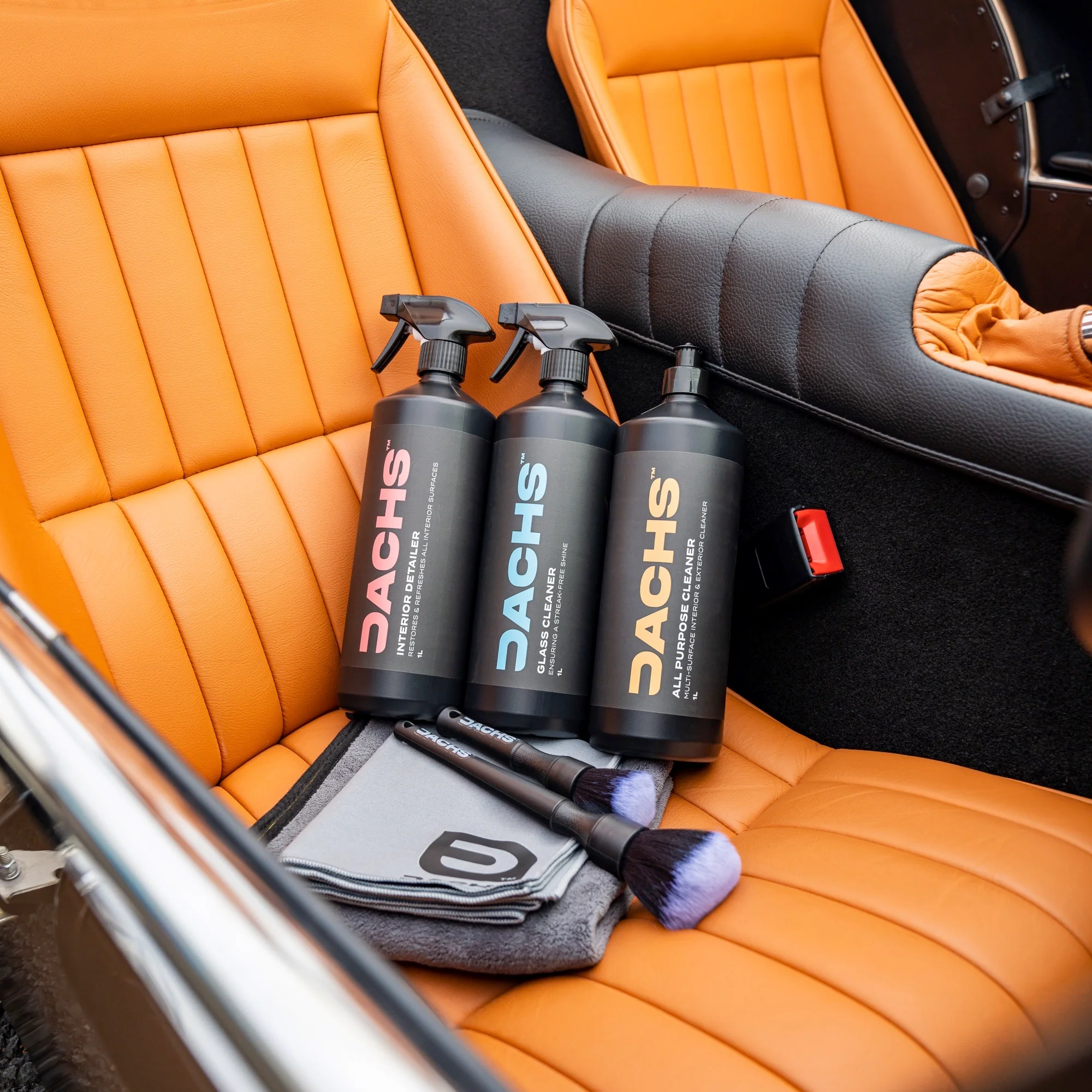 Dachs Interior Kit - Hack Engineering