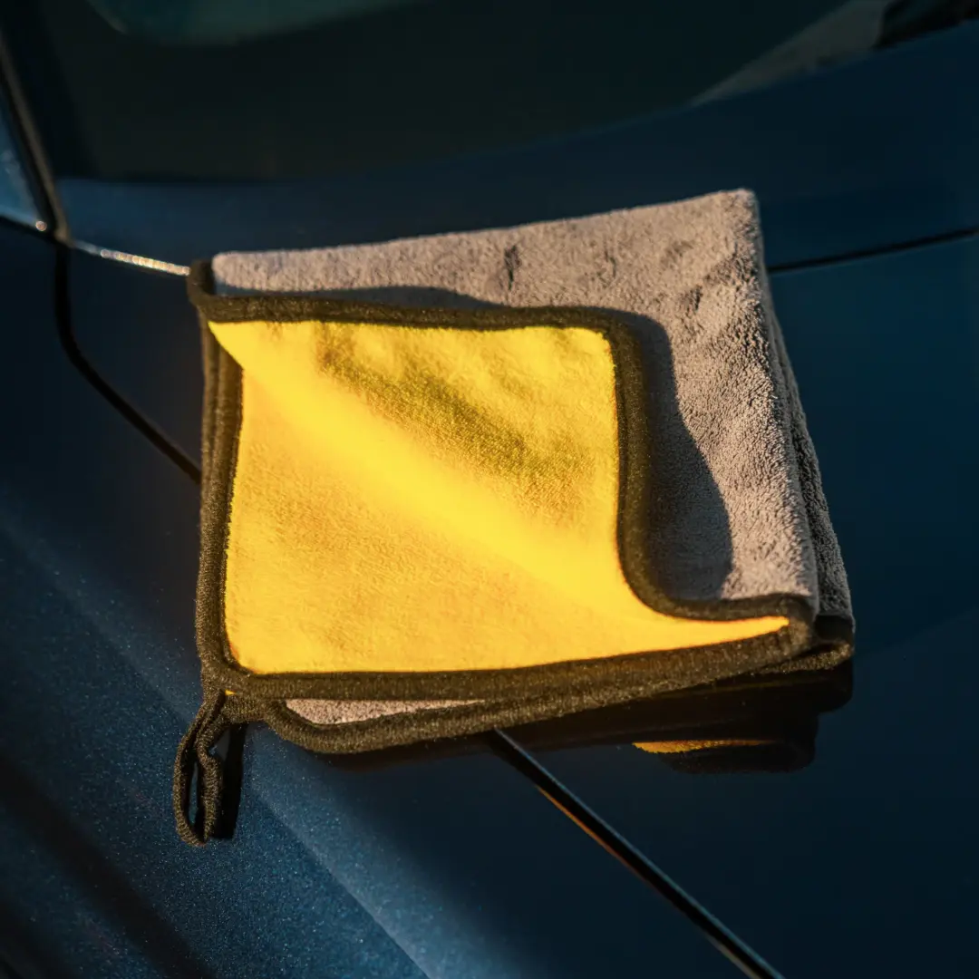 Dachs Multi Use Plush Microfibre - Hack Engineering