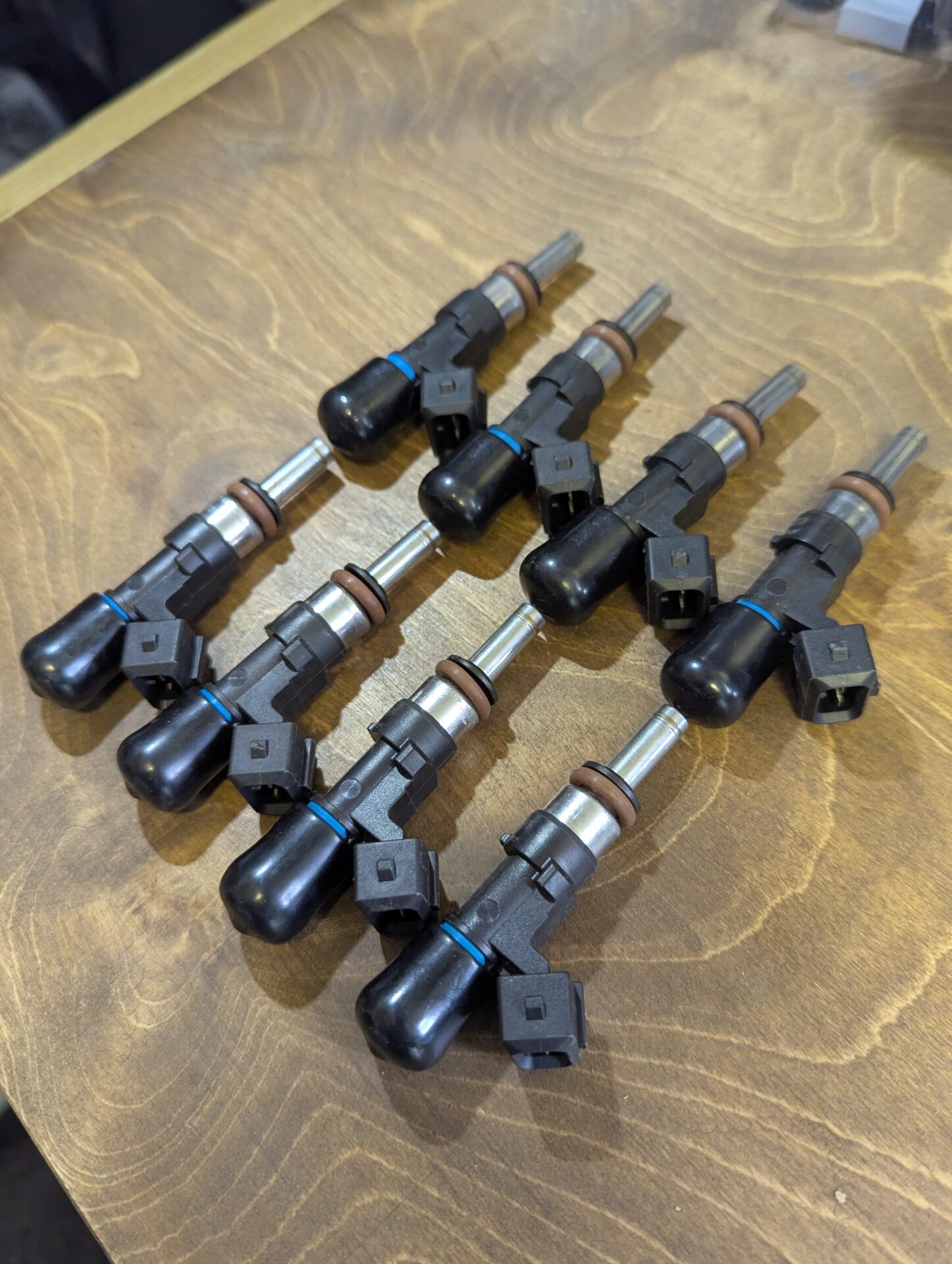 Genuine BMW S65 Injector - 13647838440 - Hack Engineering